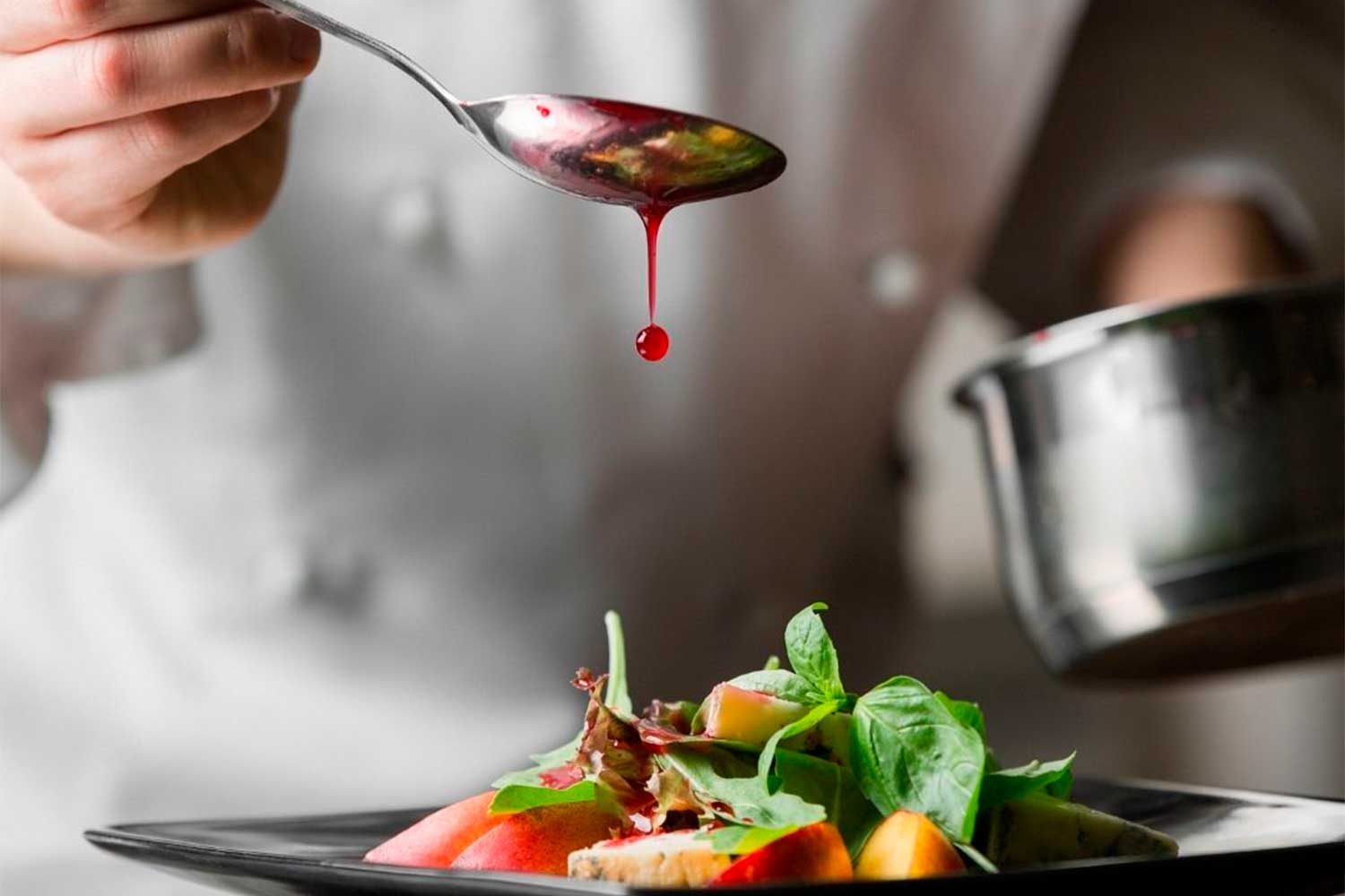 ¿Cuál es la diferencia entre chef y cocinero? - Azafrán Bolivia